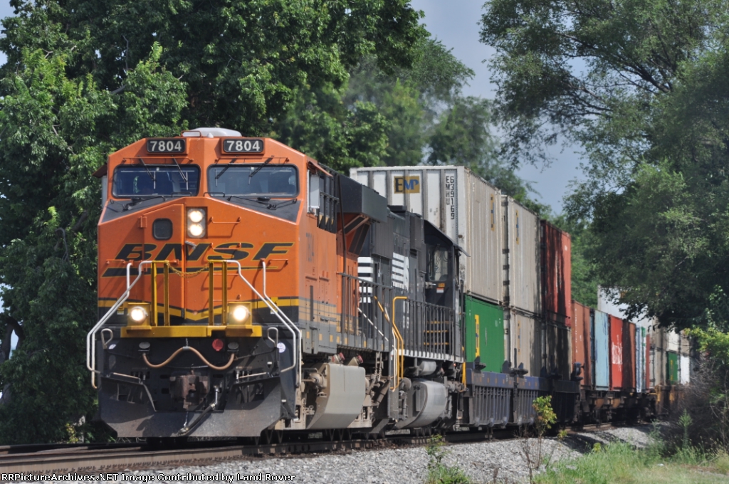 BNSF 7804 On NS 295 Eastbound
